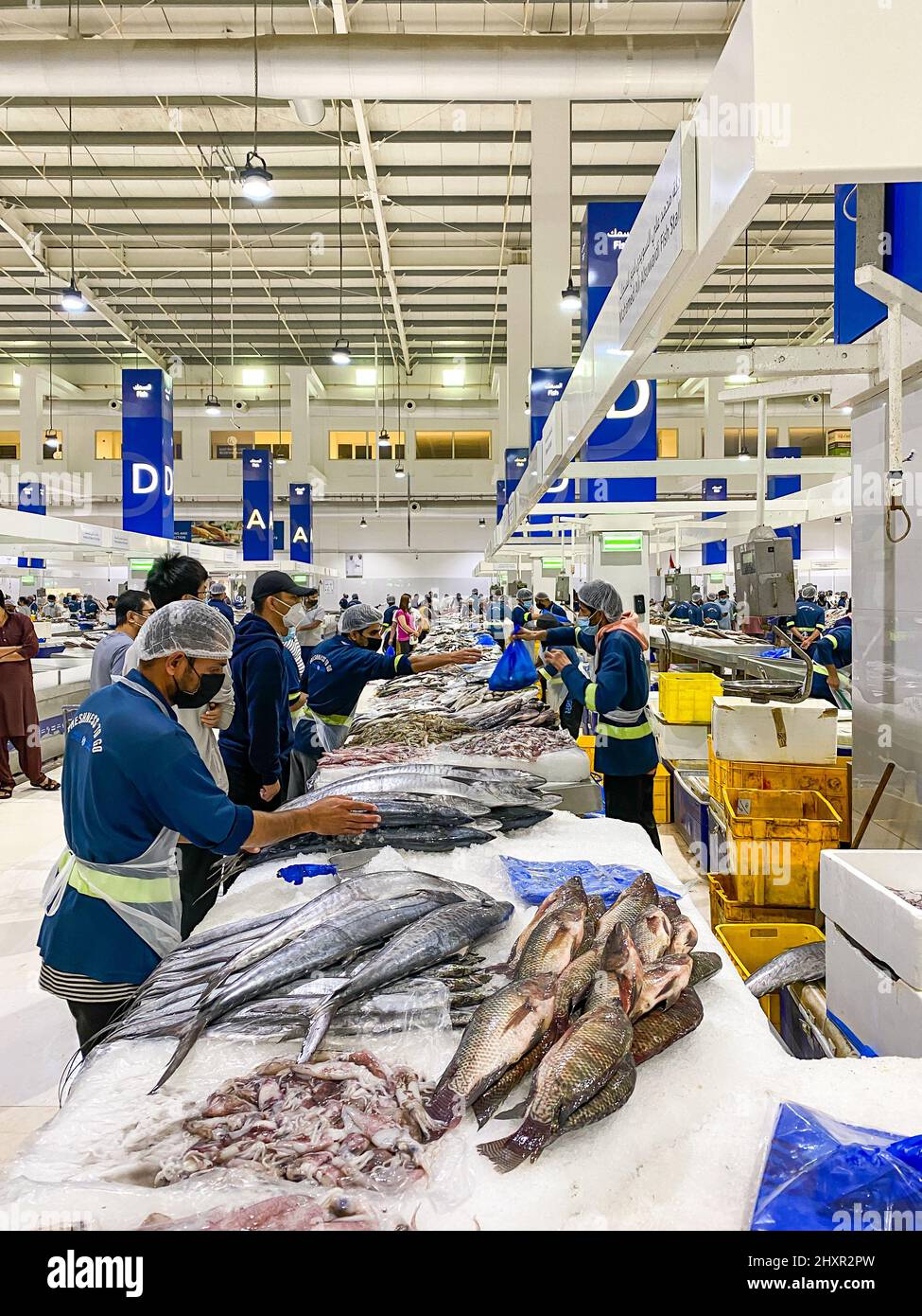 Waterfront food hall hi-res stock photography and images - Alamy