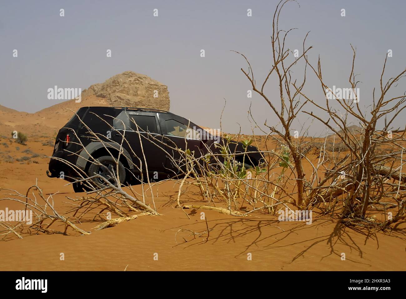 Prototype car in the desert Stock Photo - Alamy