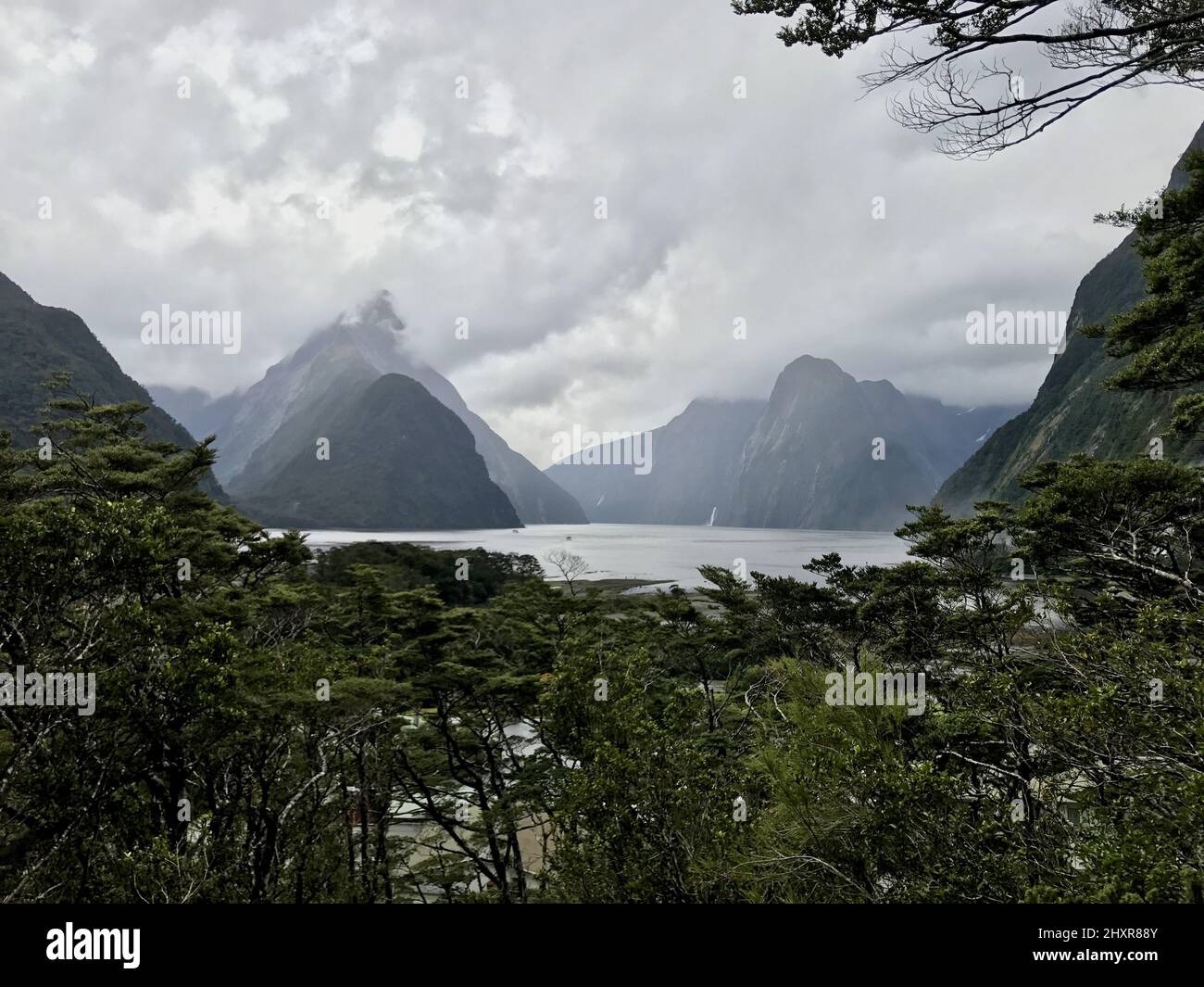Milford Sound - Piopiotahi Stock Photo - Alamy