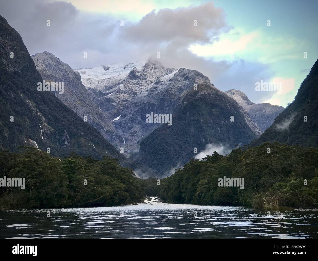 Milford Sound Piopiotahi Stock Photo - Alamy