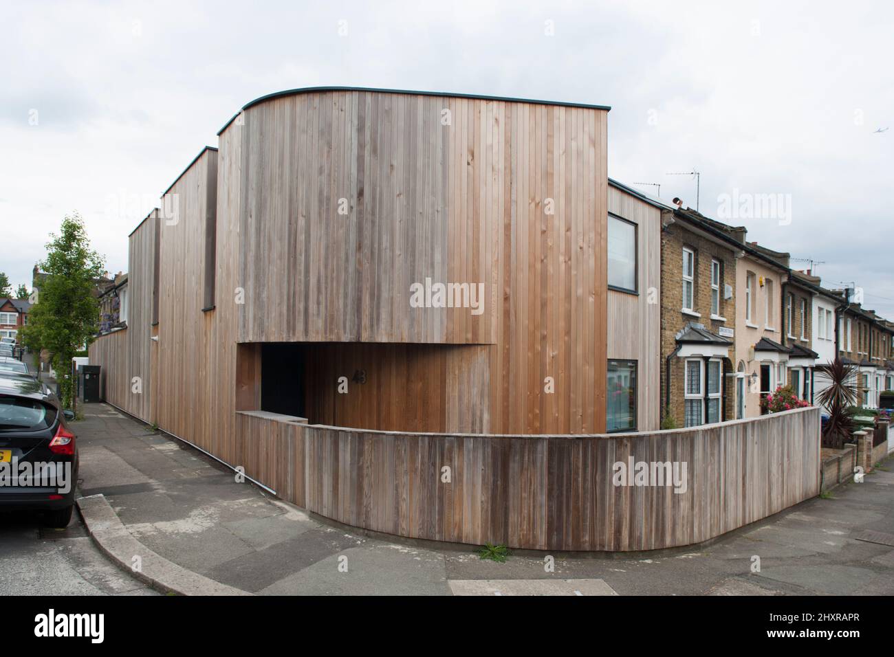 Modern infill home in London Stock Photo - Alamy