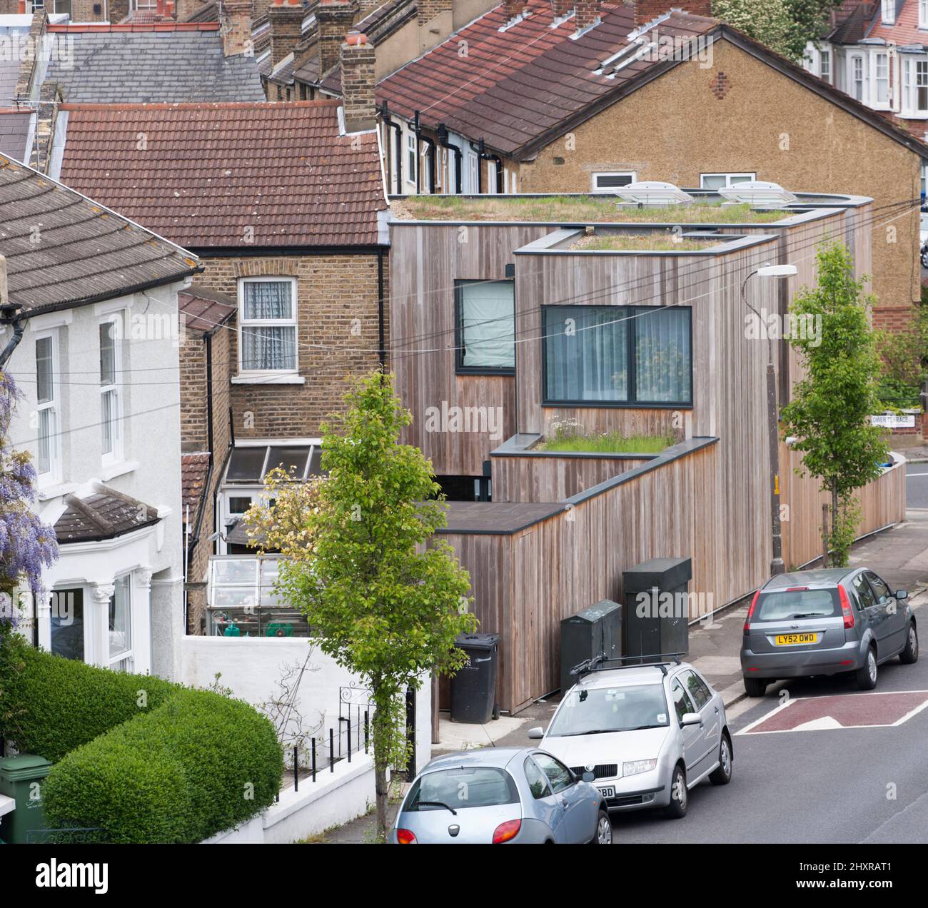 Modern infill home in London Stock Photo - Alamy