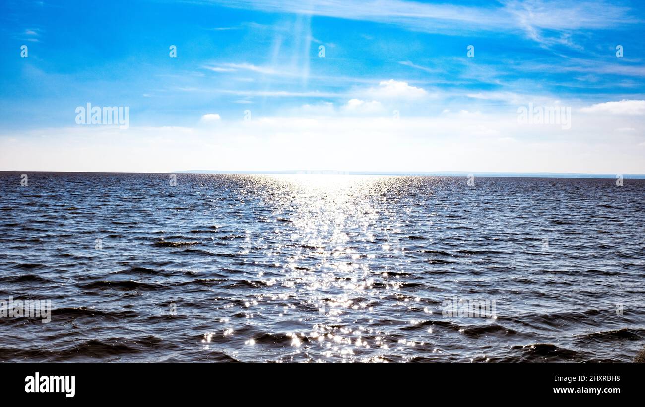 Tuz salt lake in Turkey under a bright sky Stock Photo - Alamy
