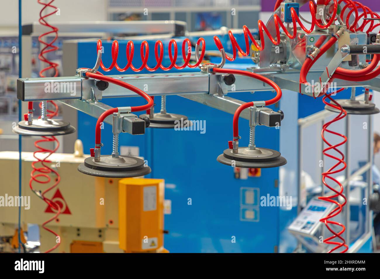 Heavy Lifting Device Mobile Vacuum Lifter Industrial Equipment Stock ...