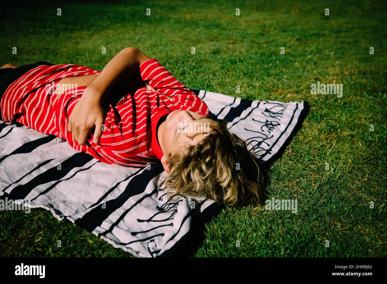 Sunbathing teen not nudity hi-res stock photography and images - Alamy