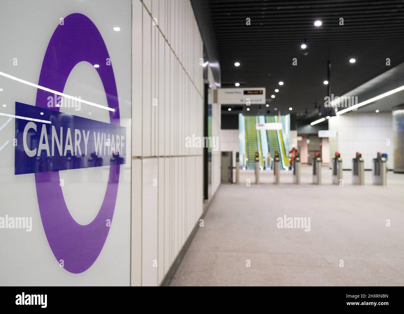 Signage on display at the Canary Wharf Elizabeth Line Station. Picture ...