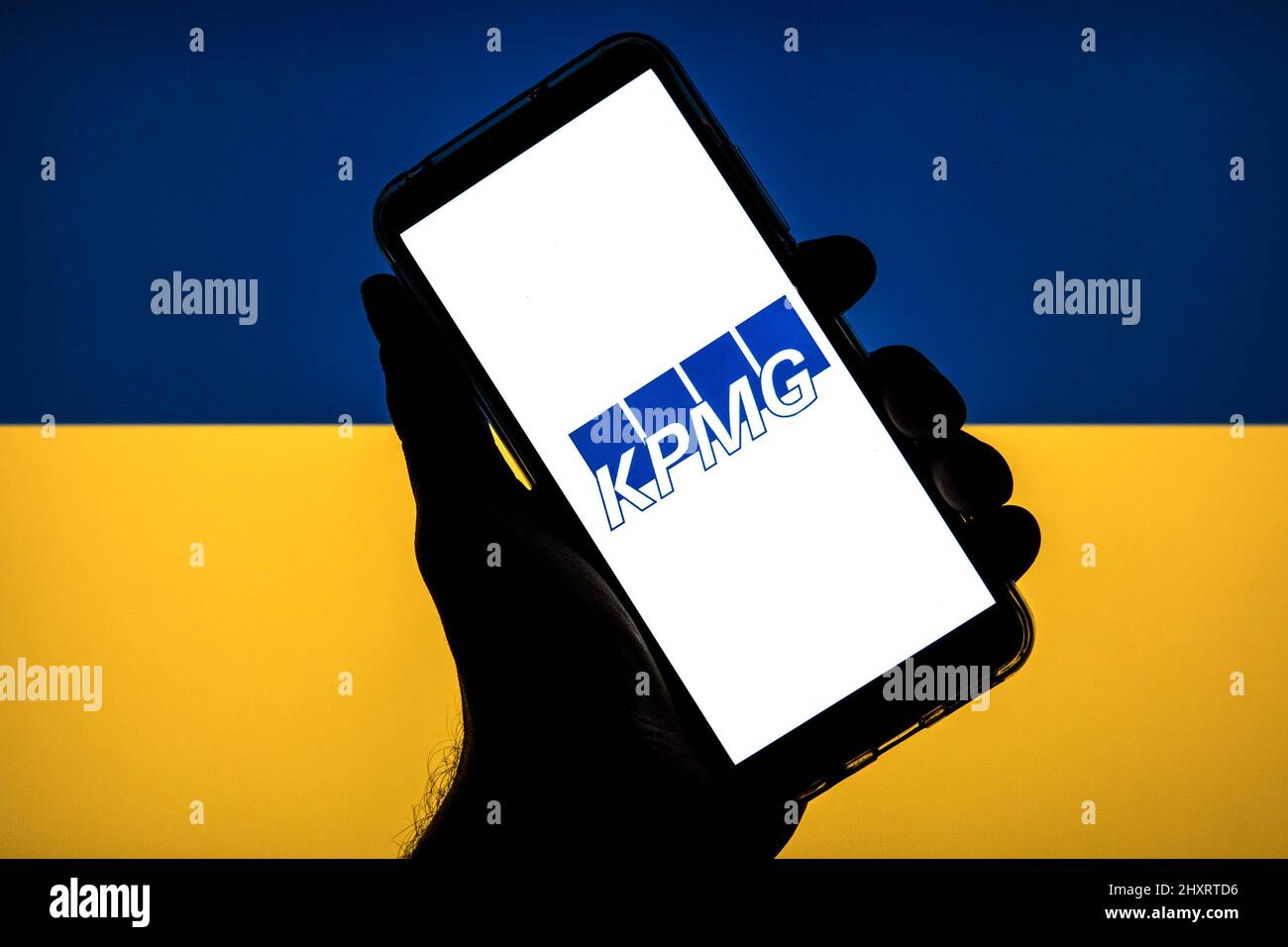 Kpmg logos hi-res stock photography and images - Alamy