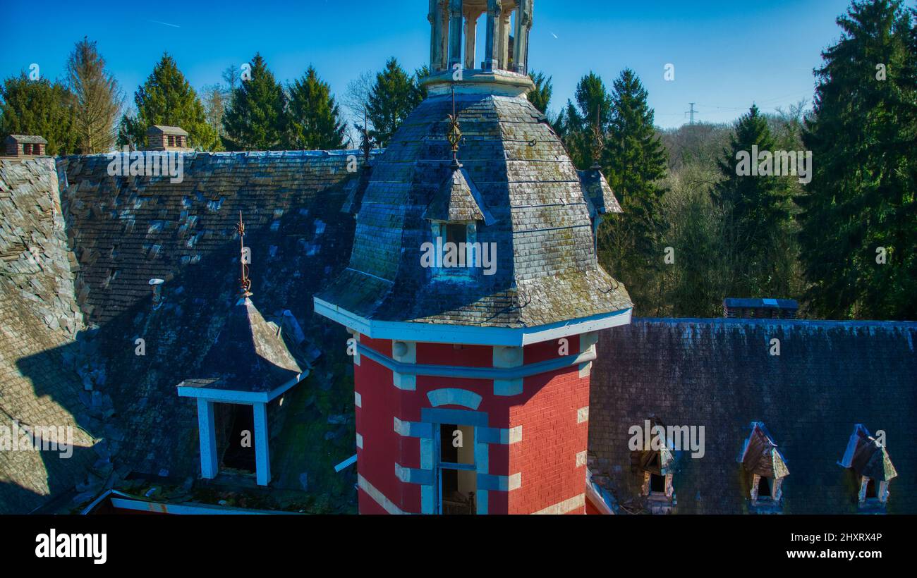 Chateau rouge hi-res stock photography and images - Alamy