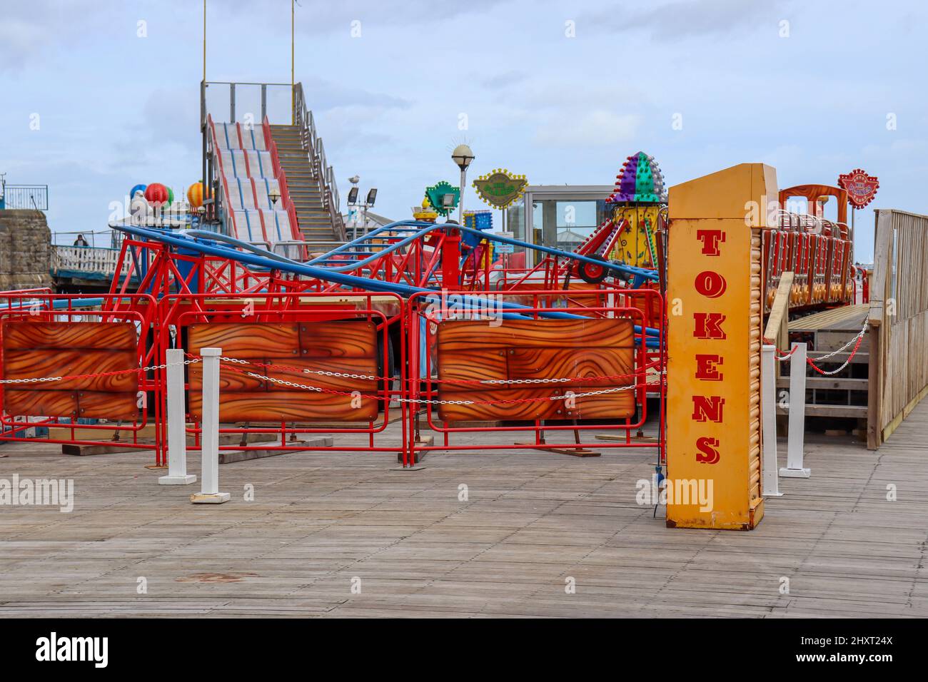 Amusements entertain hi-res stock photography and images - Alamy