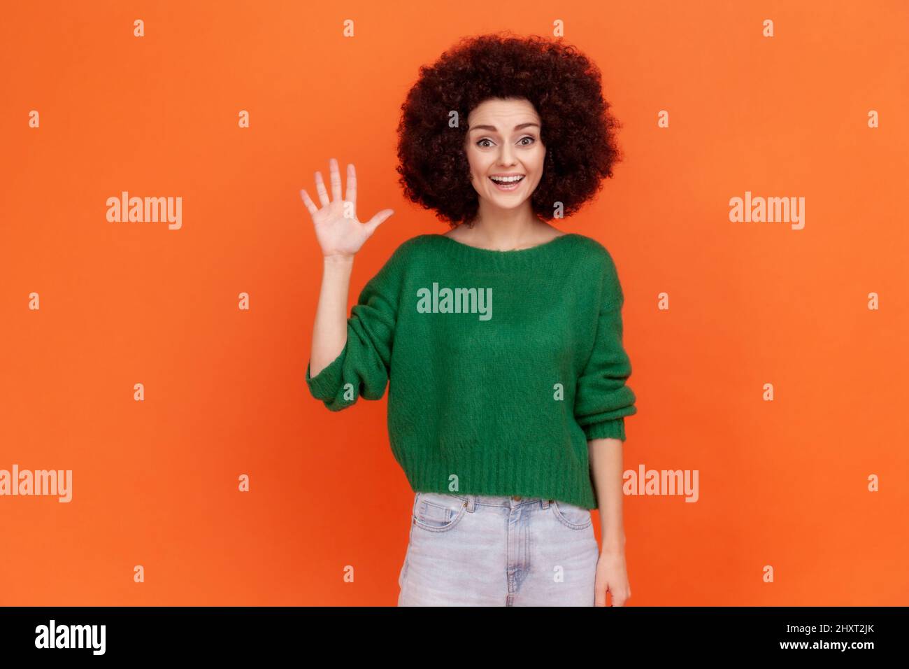 Hello hand gesture hi-res stock photography and images - Alamy