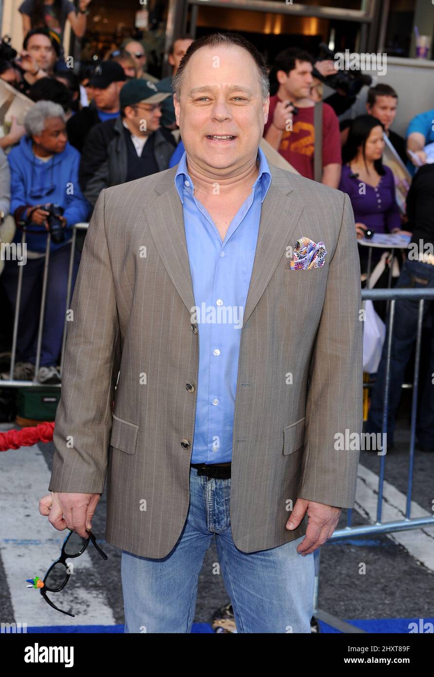 Kelly Asbury at the 'Gnomeo and Juliet' World Premiere, held at the El ...