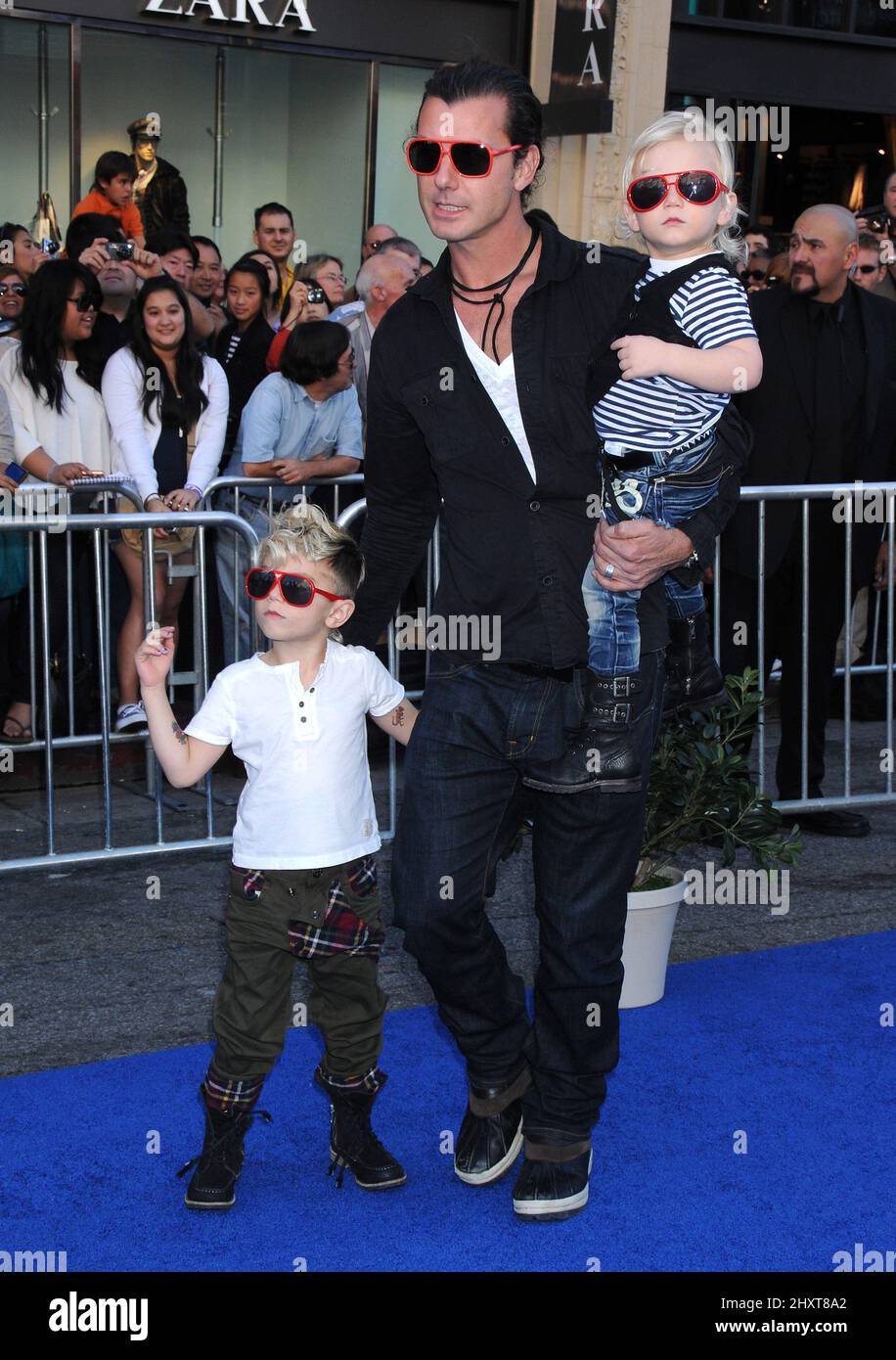 Gavin Rossdale, Kingston Rossdale, Zuma Rossdale at the 'Gnomeo and ...