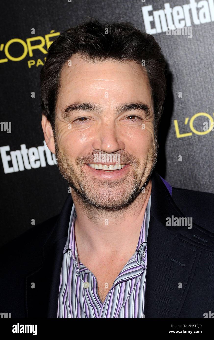 Jon Tenney arriving at EW's 2011 Pre Screen Actors Guild Awards Party ...