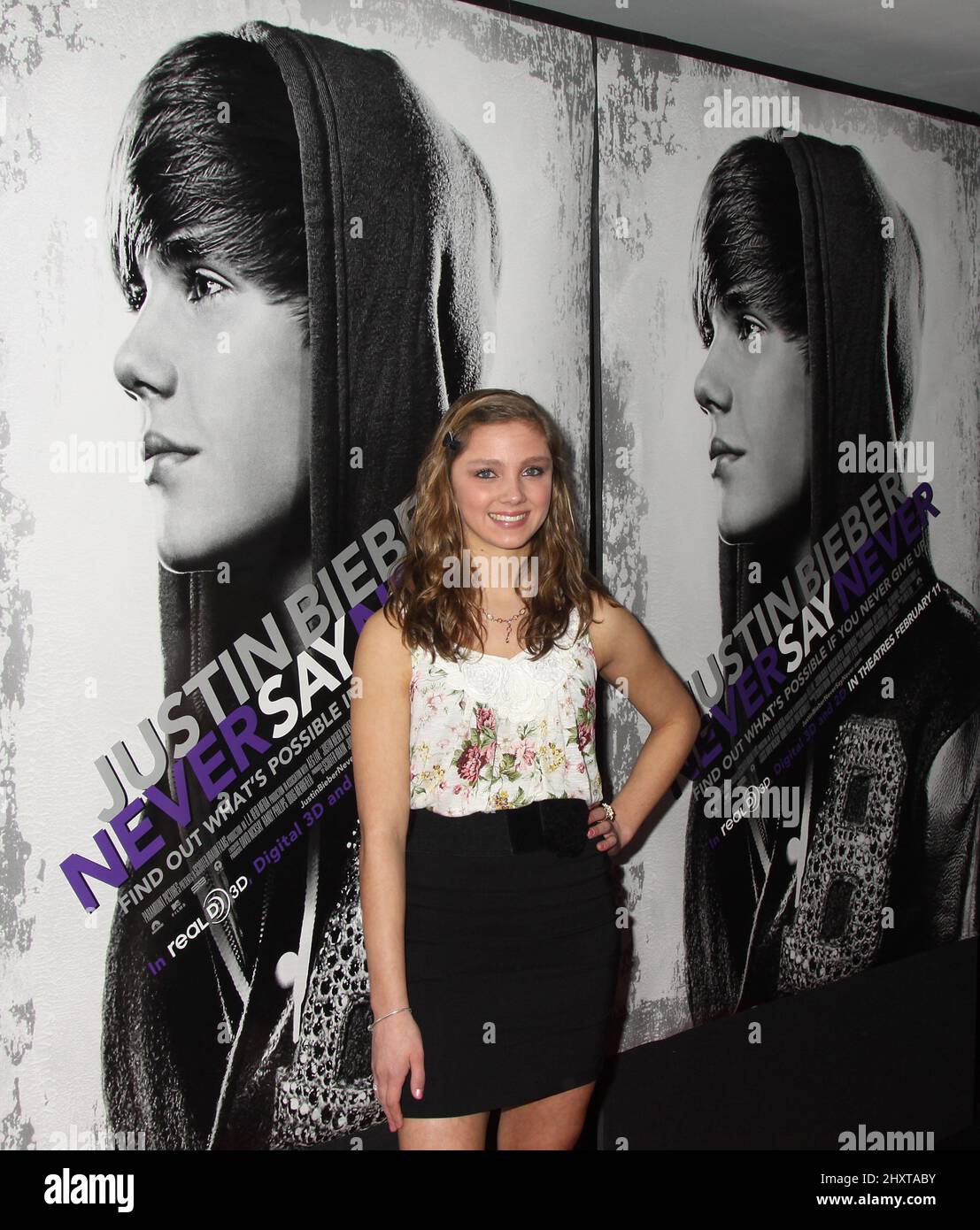 Regal e walk stadium 13 hi-res stock photography and images - Alamy