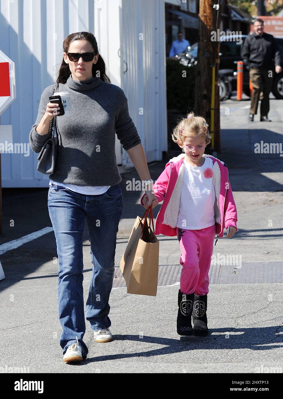 Jennifer Garner and her daughter Violet Anne Affleck are seen out and ...