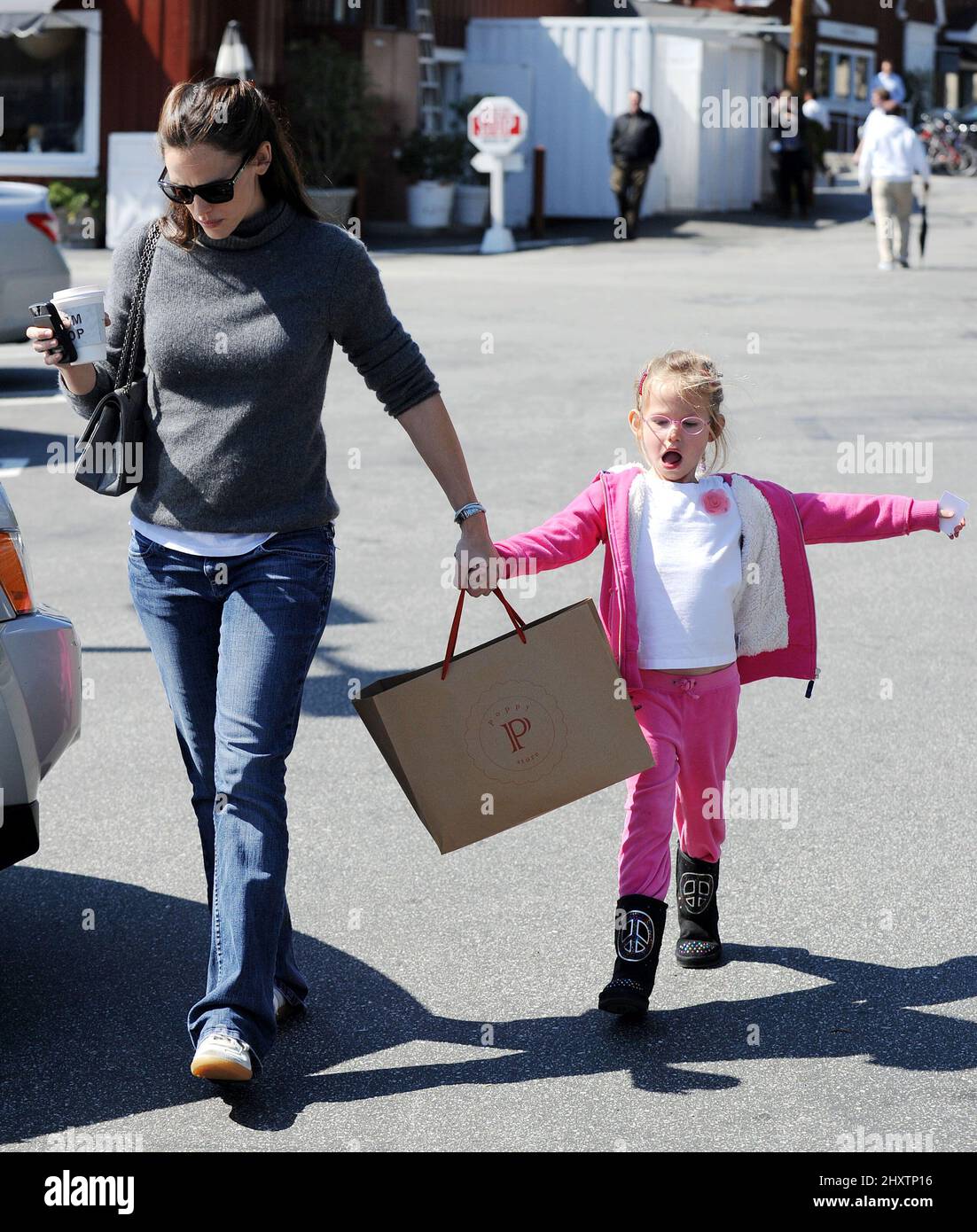 Jennifer Garner and her daughter Violet Anne Affleck are seen out and ...
