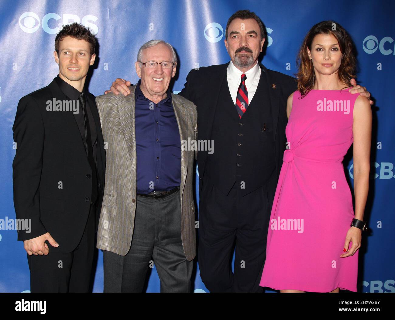 Len cariou and tom selleck hi-res stock photography and images - Alamy