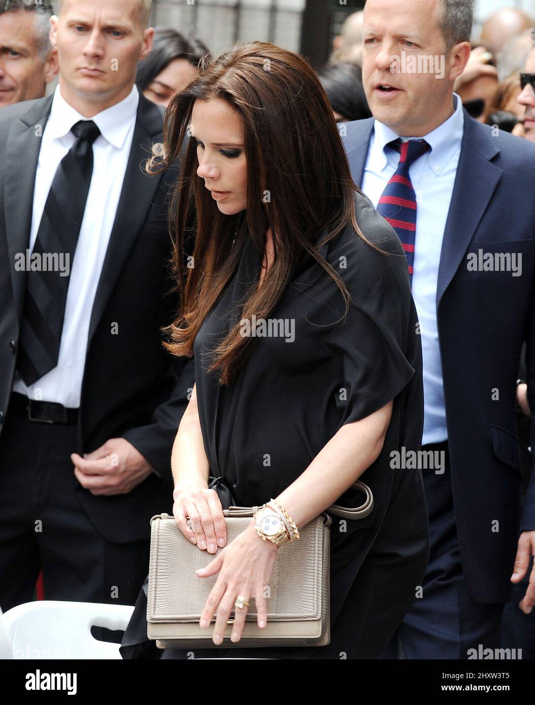 Victoria beckham hi-res stock photography and images - Alamy