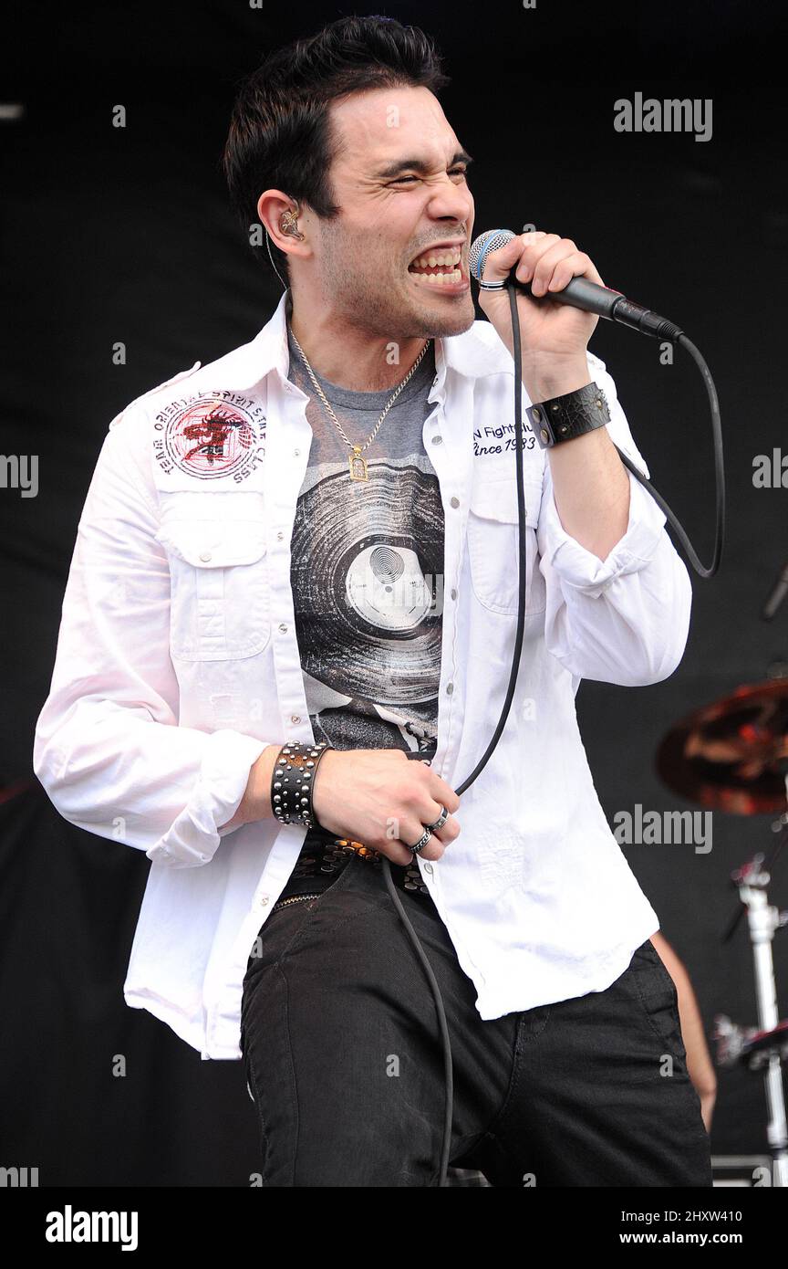 Singer Chris Taylor Brown of the band Trapt performs at Rock on the ...