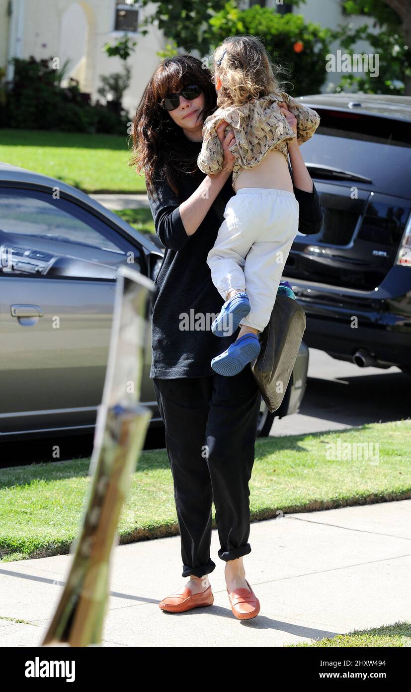 Michelle Monaghan and her daughter Willow run errands in Los Angeles ...