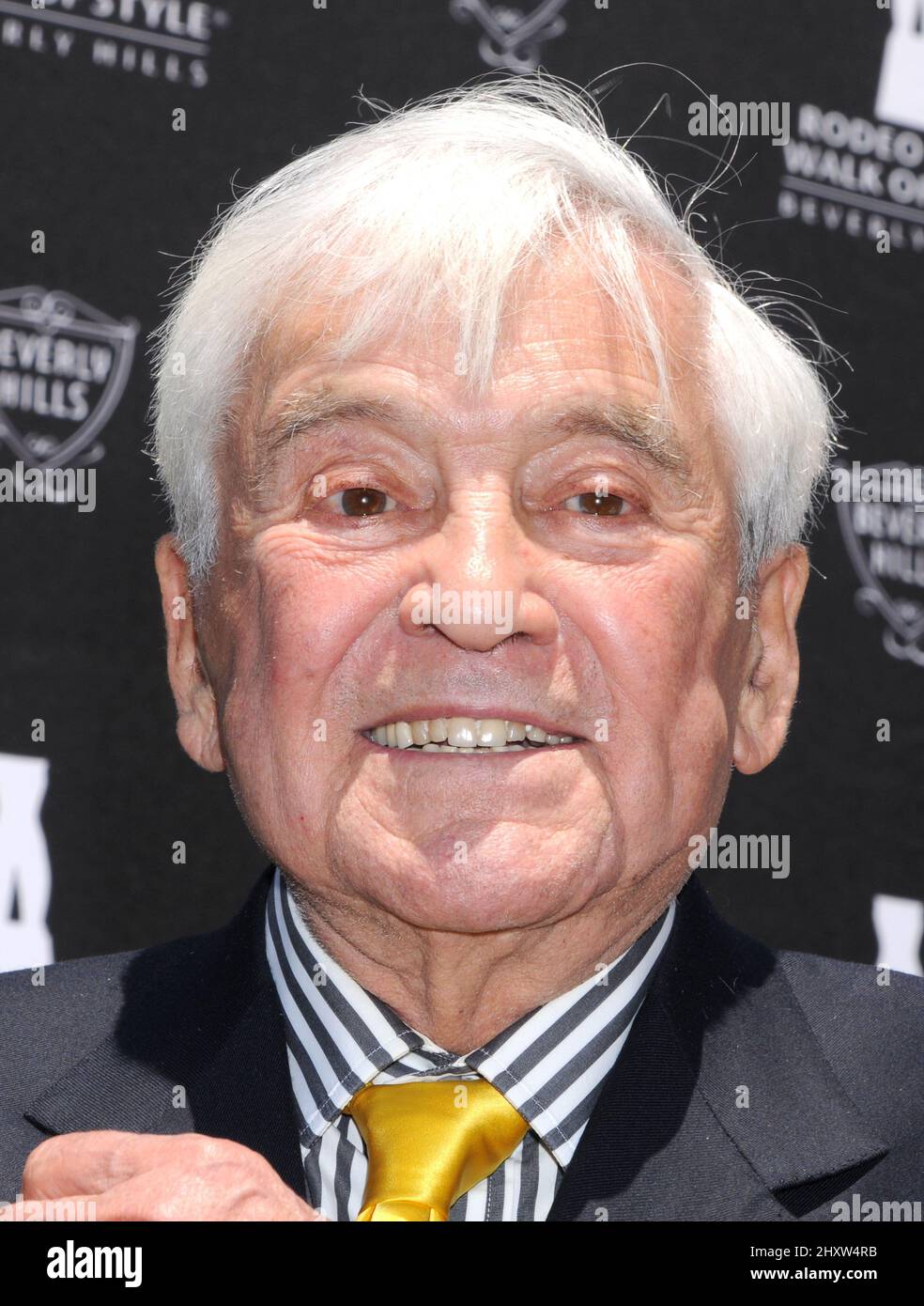 Rodeo Drive Walk of Style Award Honors Fred Hayman with plaque ...