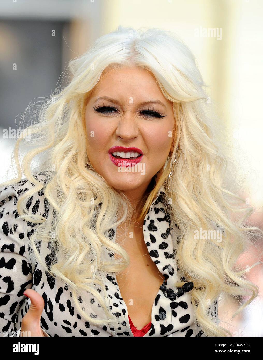 Christina aguilera portrait head shot headshot hi-res stock photography ...