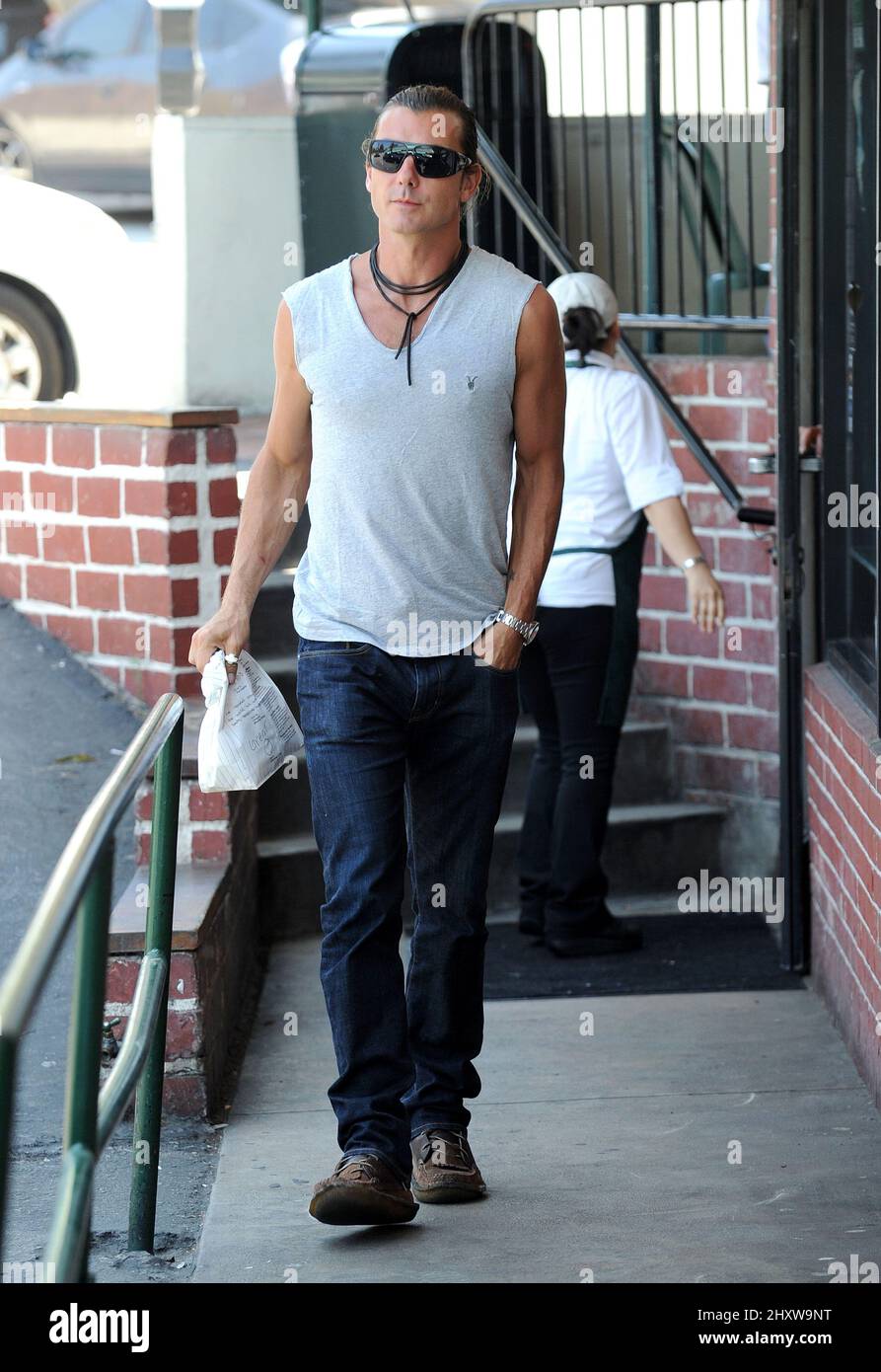 His way to a recording studio hi-res stock photography and images - Alamy