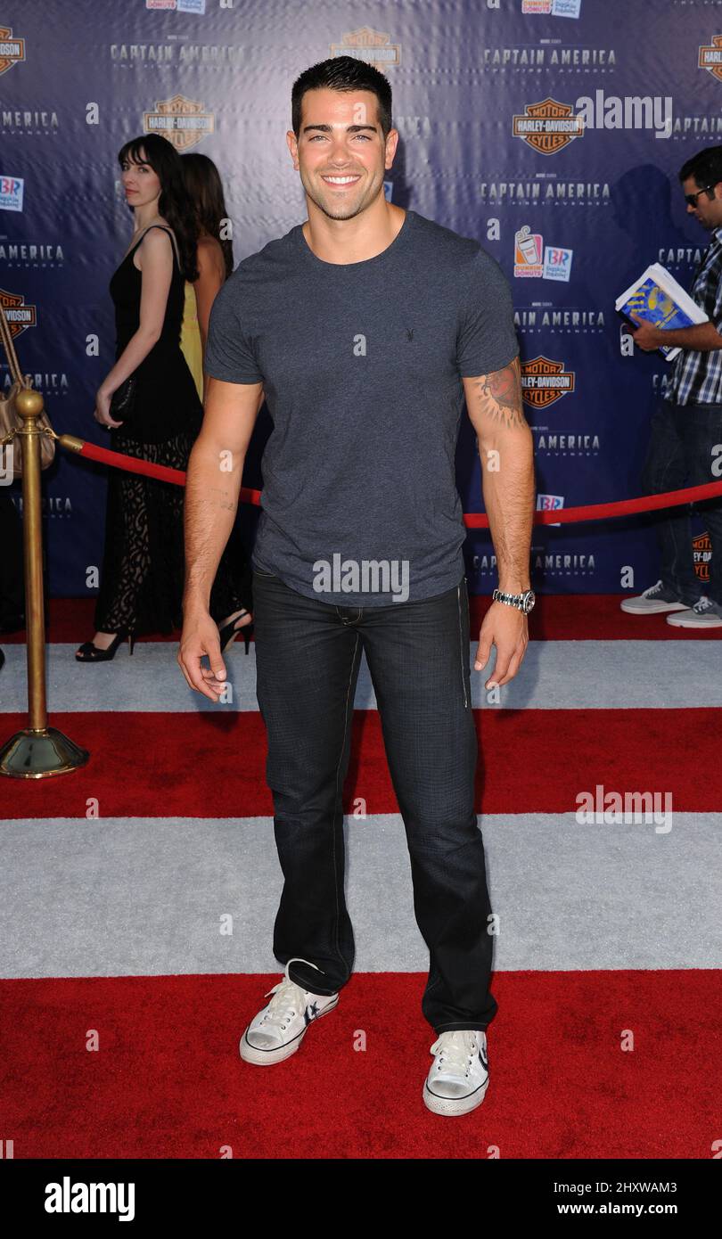 Jesse Metcalfe attending the Premiere of 'Captain America: The First ...