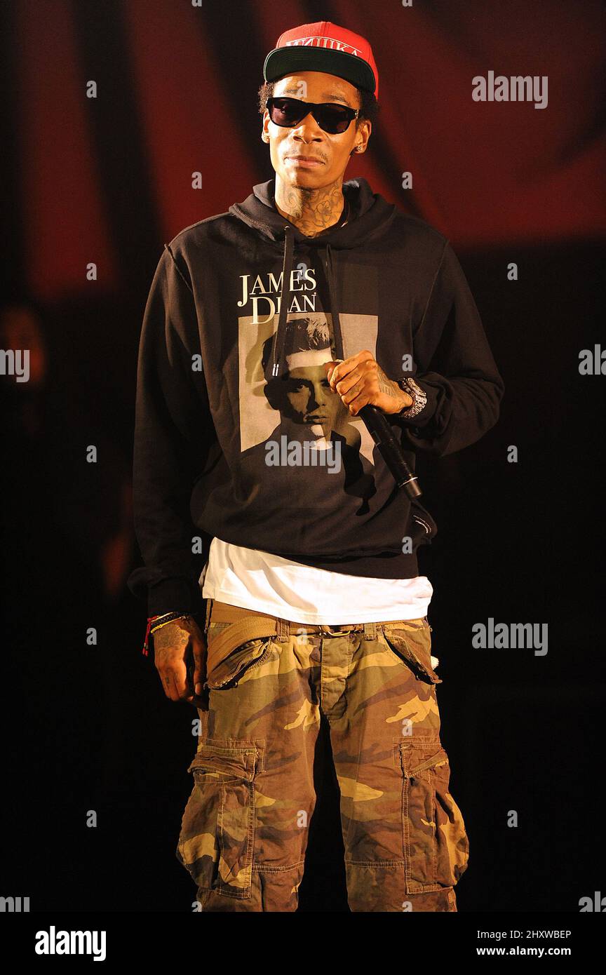 Wiz Khalifa Rolling Papers