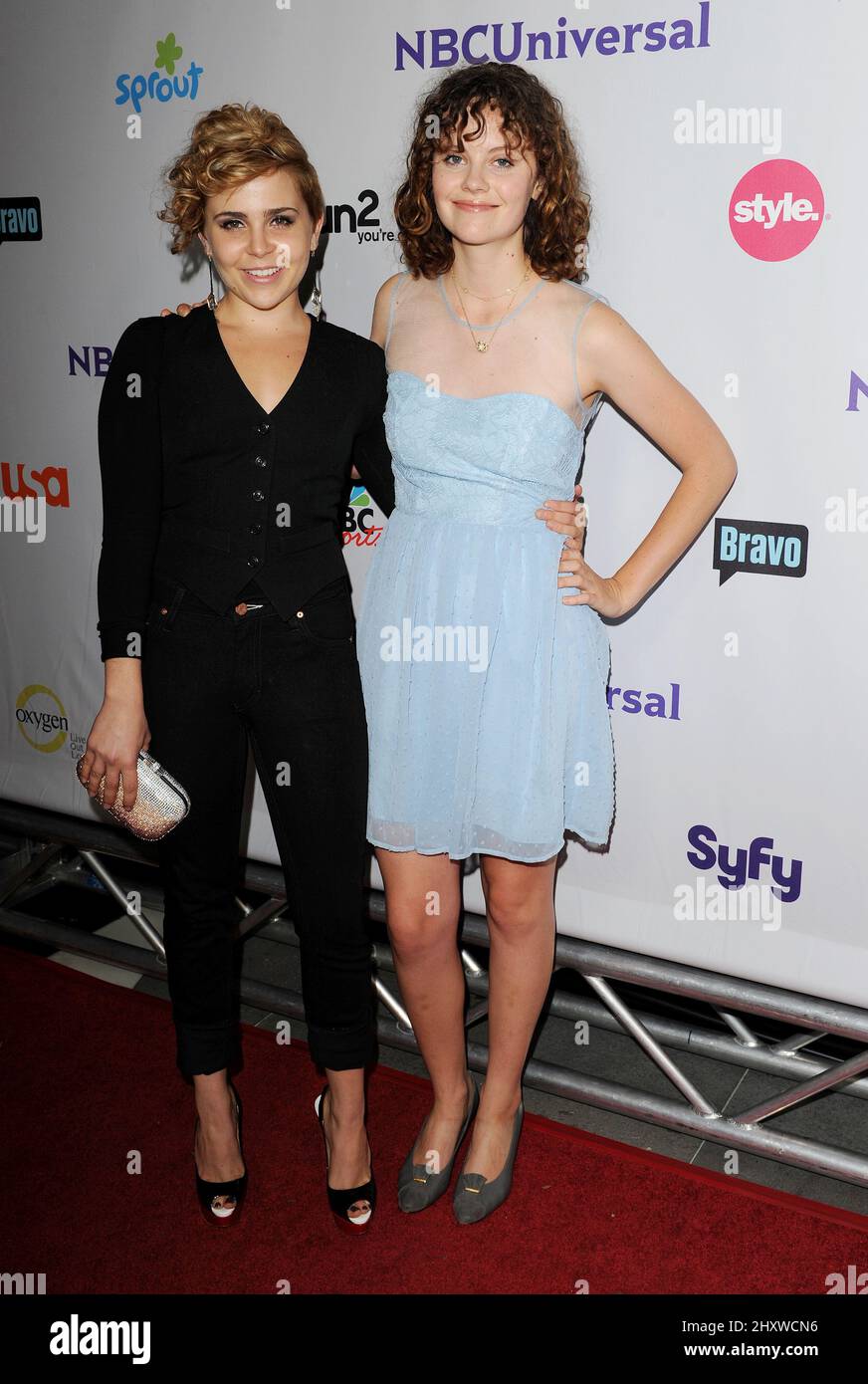 Mae Whitman 2011