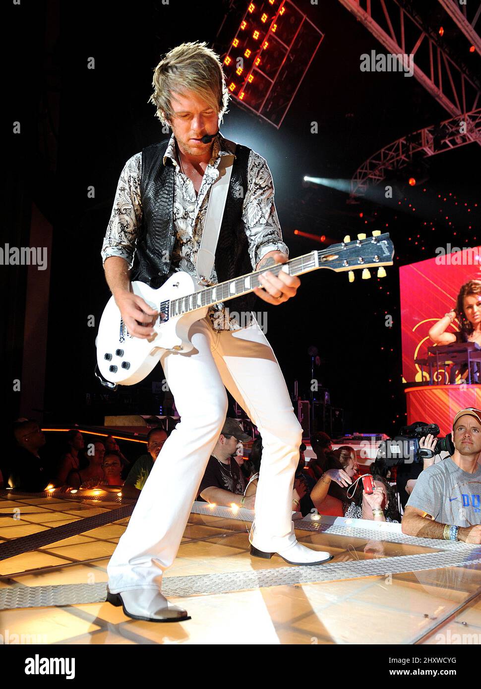Joe Don Rooney of the Rascal Flatts during the 2011 'Flatts Fest' at ...