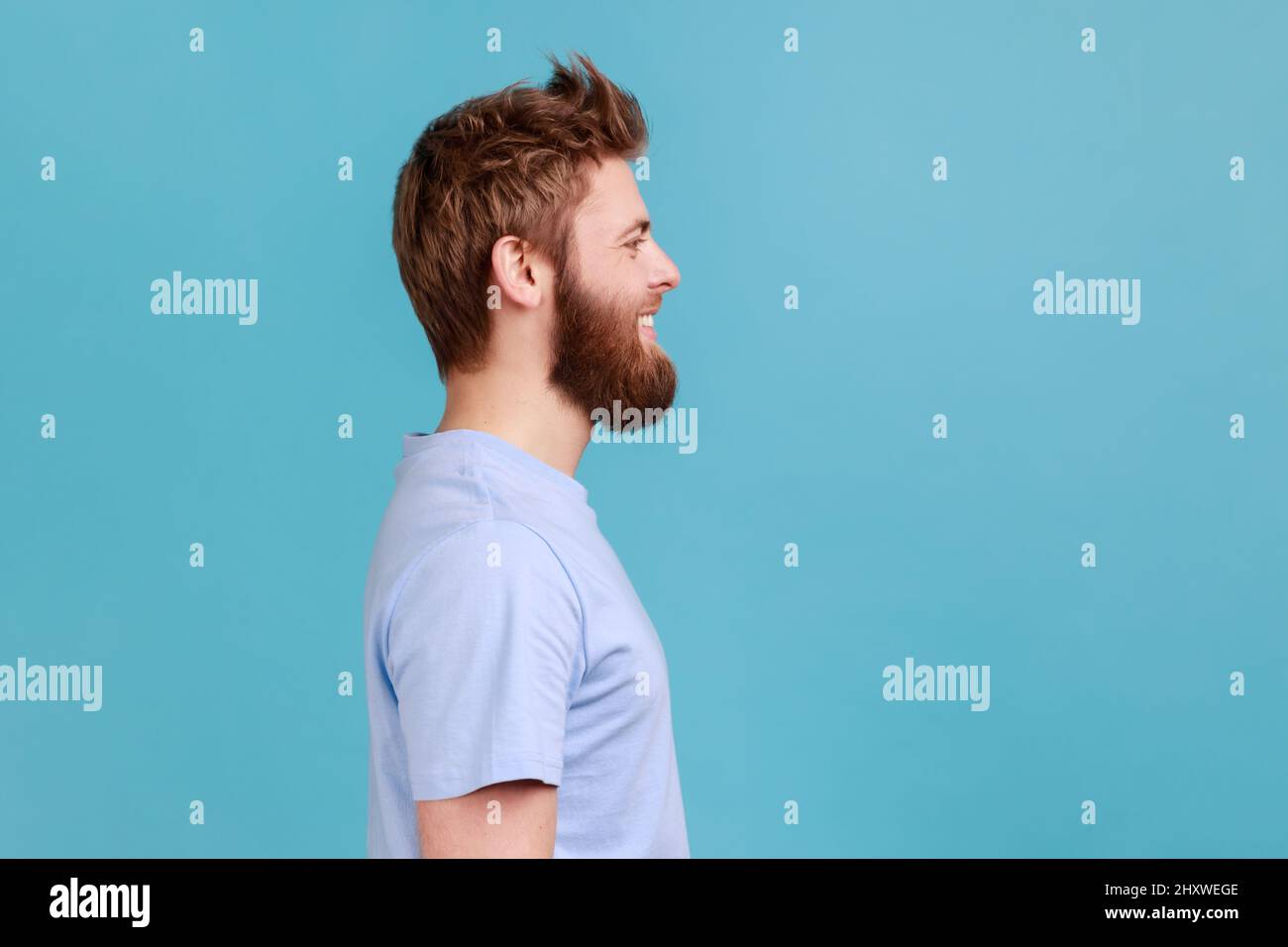 Male side view smile hi-res stock photography and images - Alamy