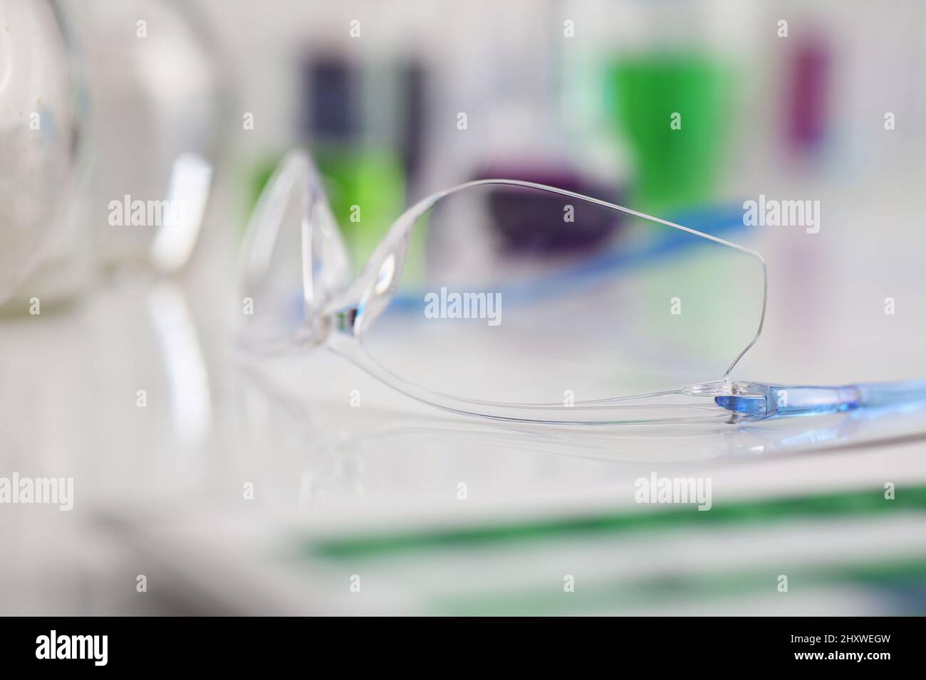 Protective surgical goggles for operation or chemical investigation ...