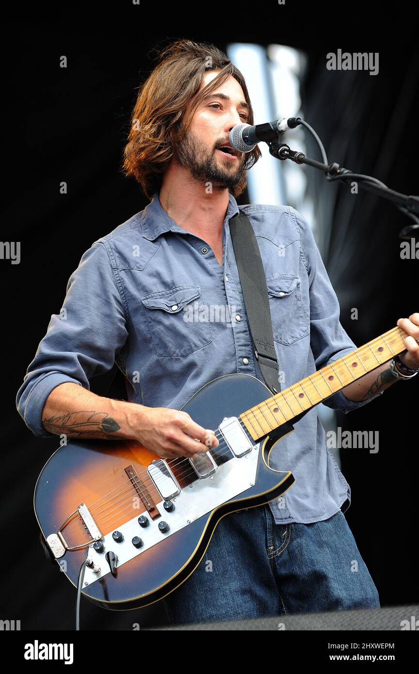Ryan bingham hi-res stock photography and images - Alamy