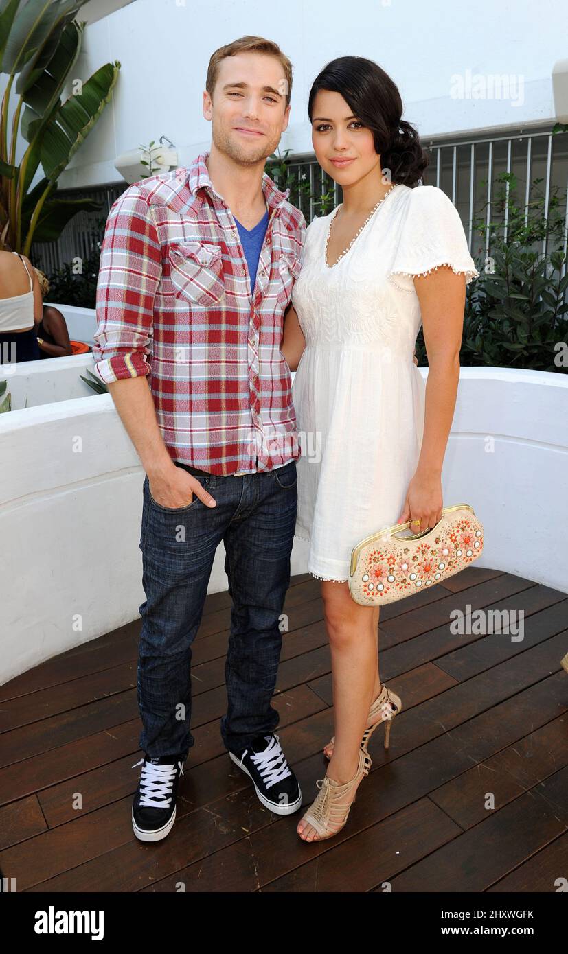Dustin Milligan And Alyssa Diaz During The Shark Night 3d Pool Party