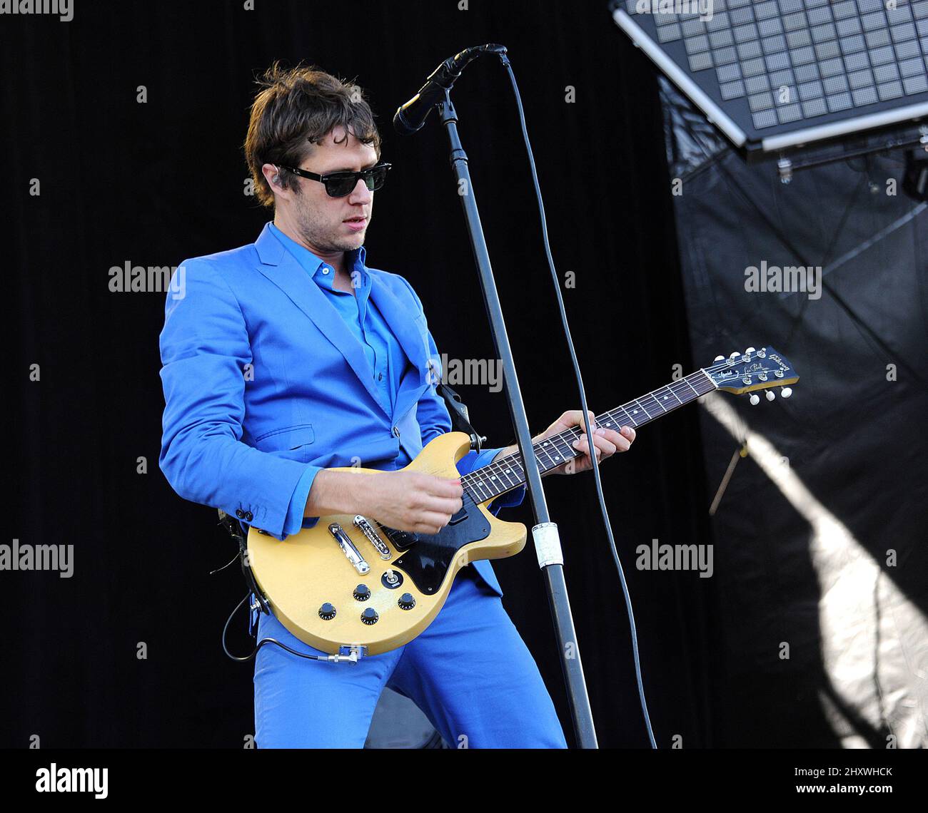 Damien kulash hi-res stock photography and images - Alamy