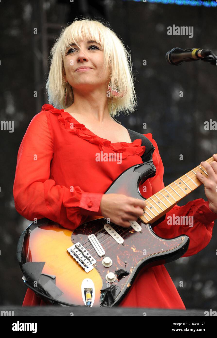 Ritzy Bryan, The Joy Formidable at the Outside Lands Music & Arts ...