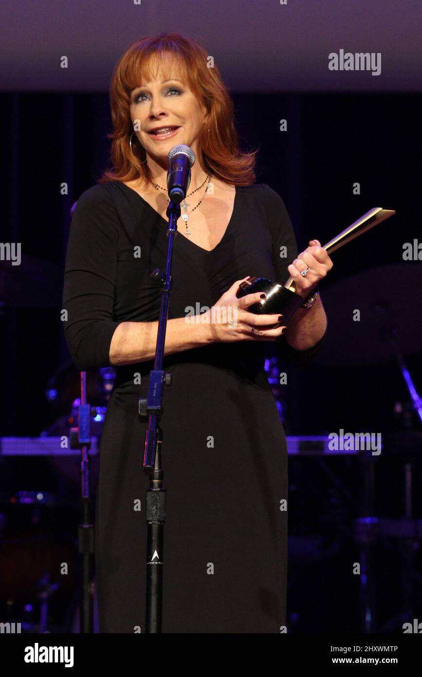 Reba McEntire on stage during the 5th Annual ACM Honors held at the ...