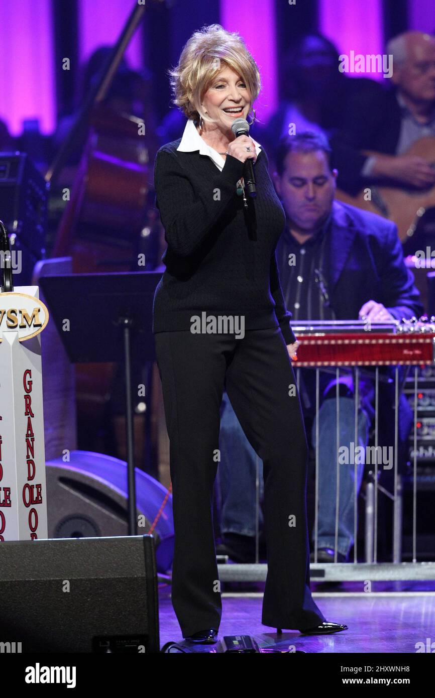 Jeannie seely hi-res stock photography and images - Alamy