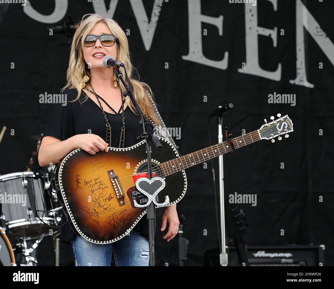 Sunny Sweeney during the 2011 H20 II Wetter and Wilder Tour on the the ...