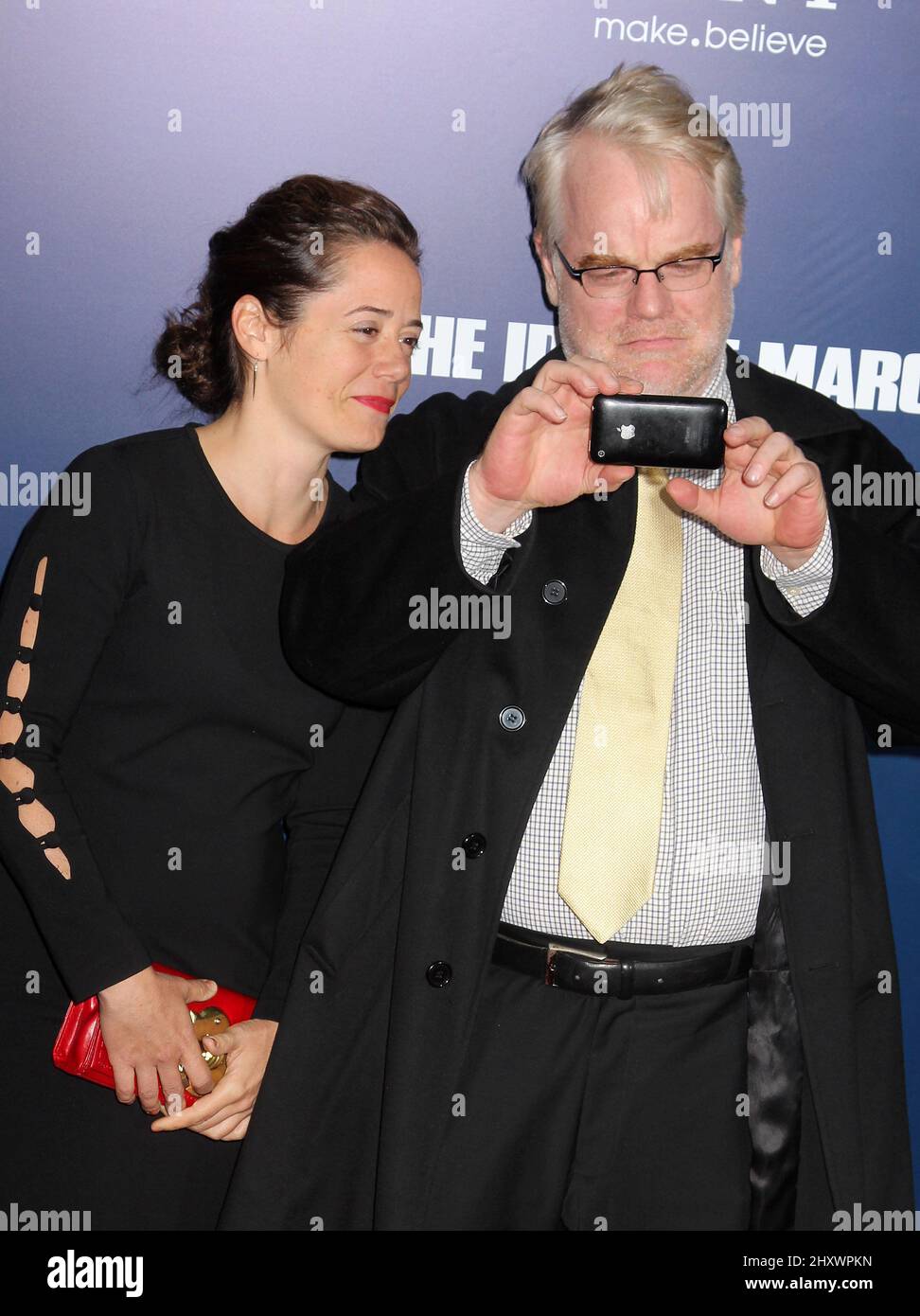 Mimi O'Donnell and Philip Seymour at the premiere for "The Ides of ...