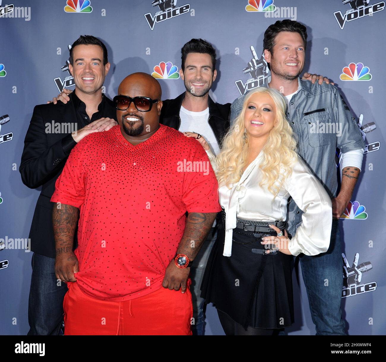 Carson Daly, Cee-Lo, Adam Levine, Christina Aguilera and Blake Shelton ...