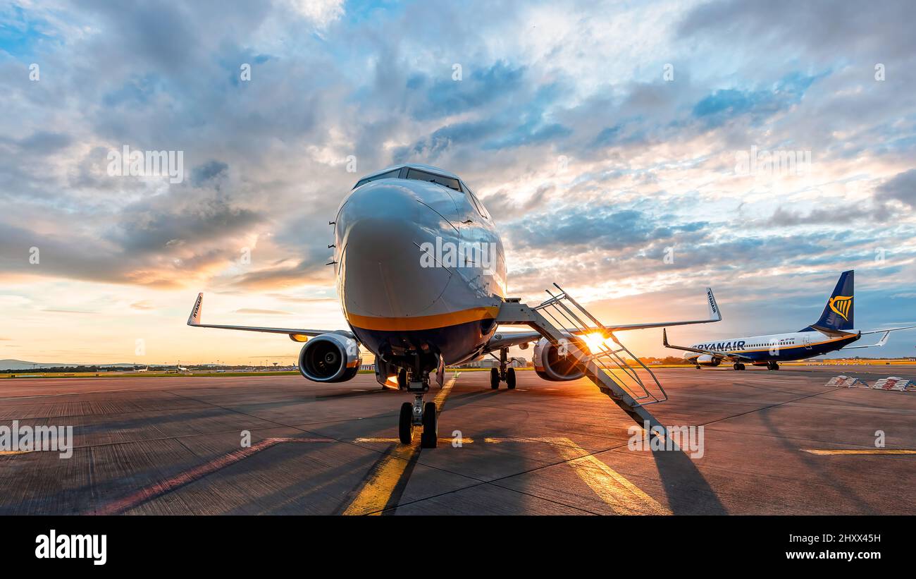 Front shot of Two B737-800 Ryanair on the ground at sunset in Dublin ...