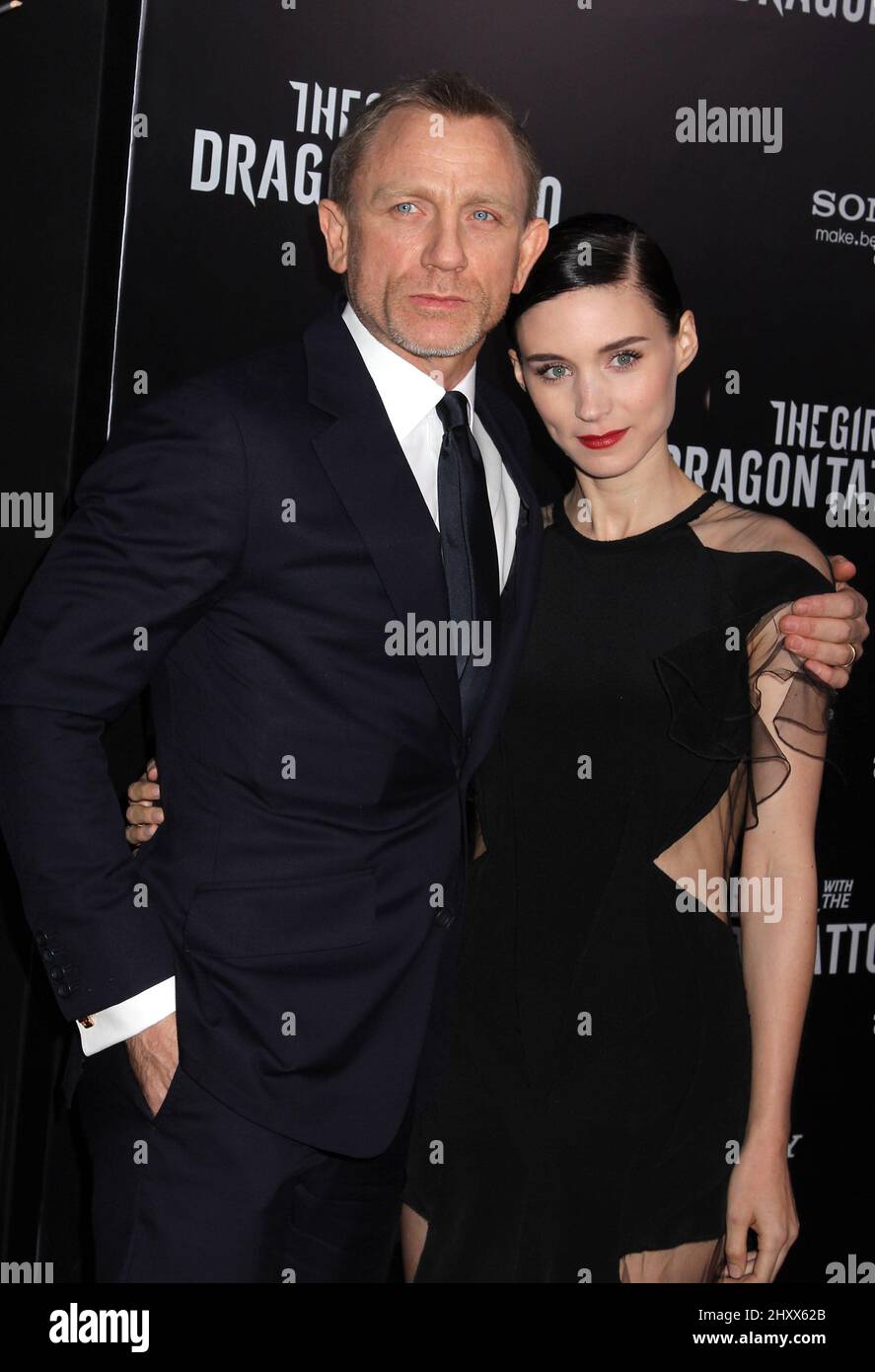 Daniel Craig Drag