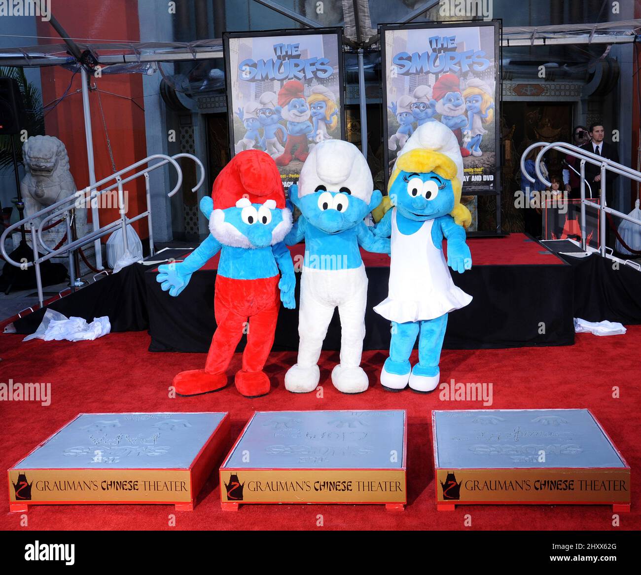 The Smurfs attending The Smurfs Hand and Footprint Ceremony at Grauman ...