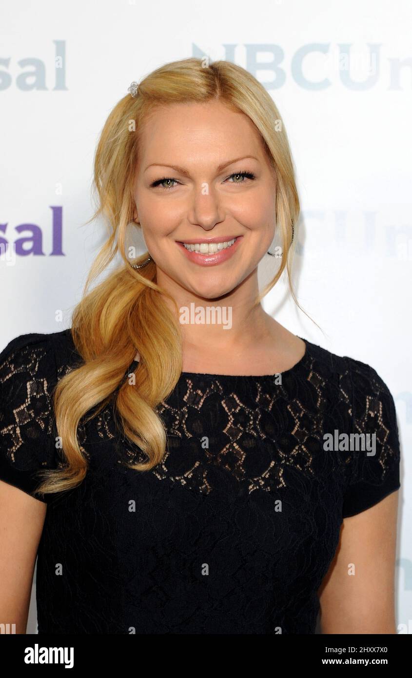Laura Prepon at the NBC Universal Winter Tour All-Star Party, Pasadena ...