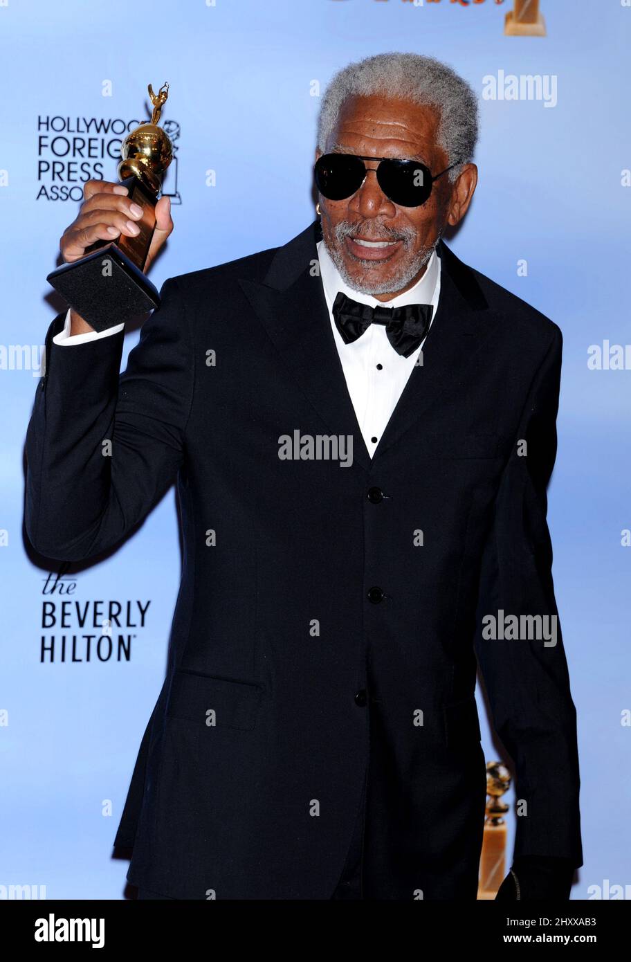 Morgan freeman poses in hi-res stock photography and images - Alamy