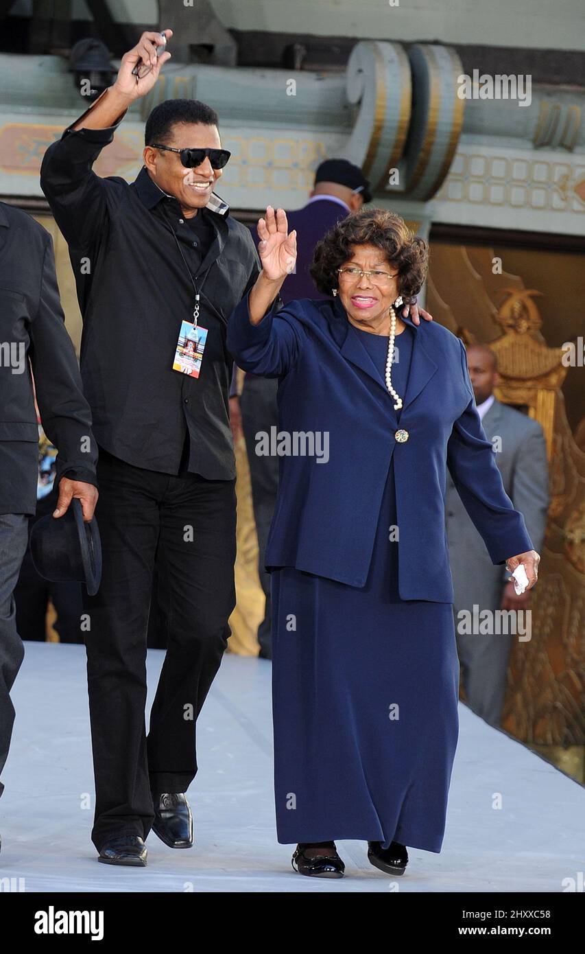 Jackie Jackson, Tito Jackson and Katherine Jackson during a ceremony ...