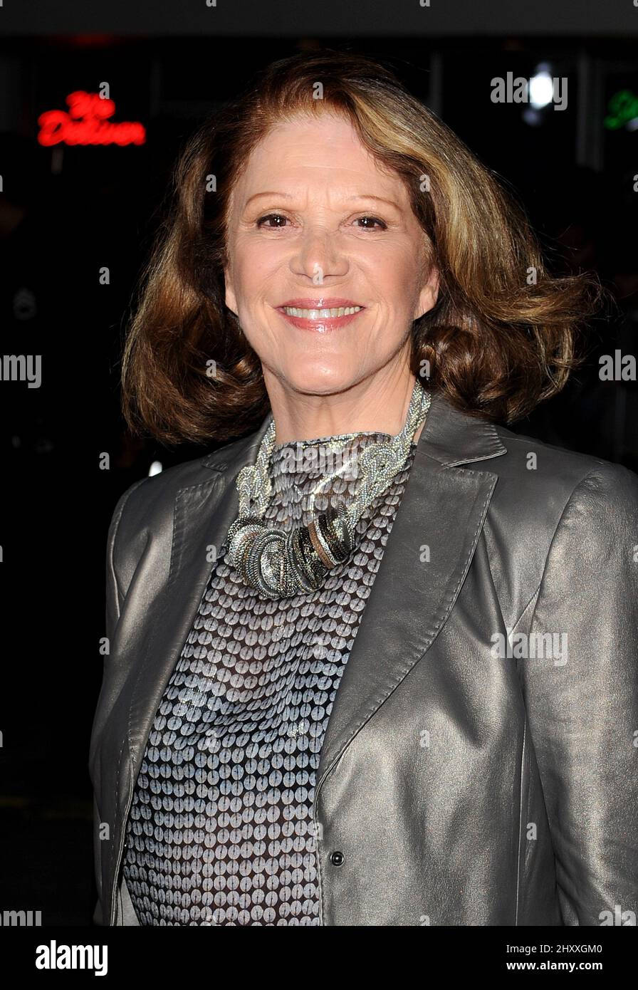 Linda lavin hi-res stock photography and images - Alamy