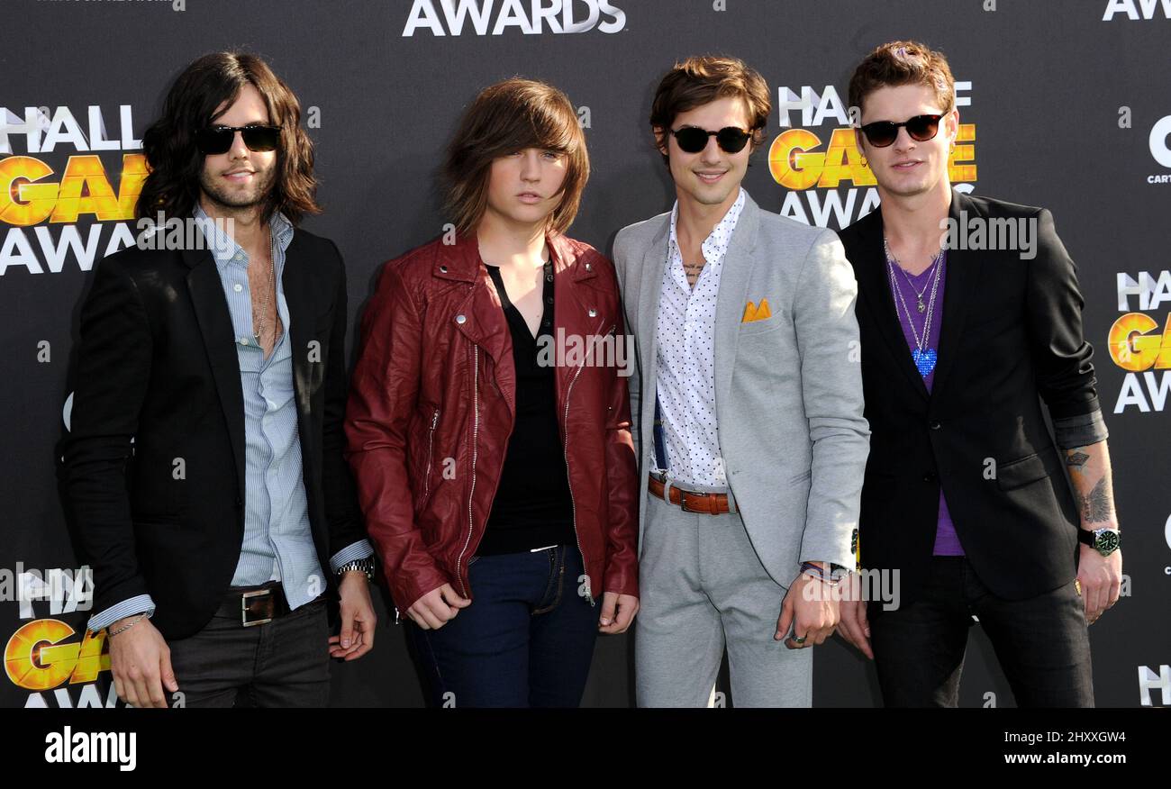 Hot Chelle Rae attending the "2012 Cartoon Network Hall of Game Awards ...